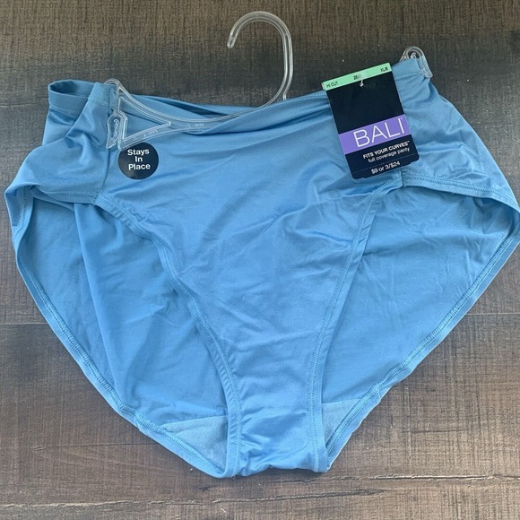 Bali | Intimates & Sleepwear | Vintage Nwt Bali 2846 Full Cut Briefs ...